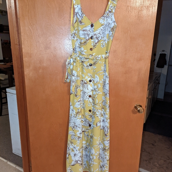 Monteau | Dresses | Monteau | Poshmark